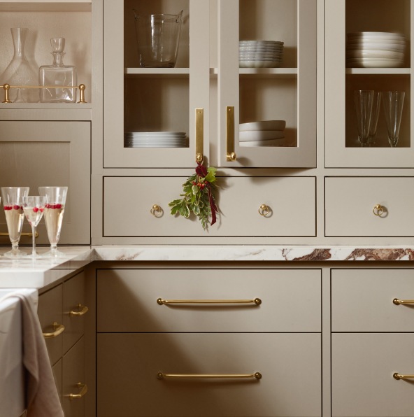 Customer Service | Rejuvenation