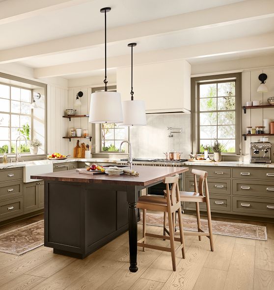 Thorn Hand-Knotted Rug | Rejuvenation