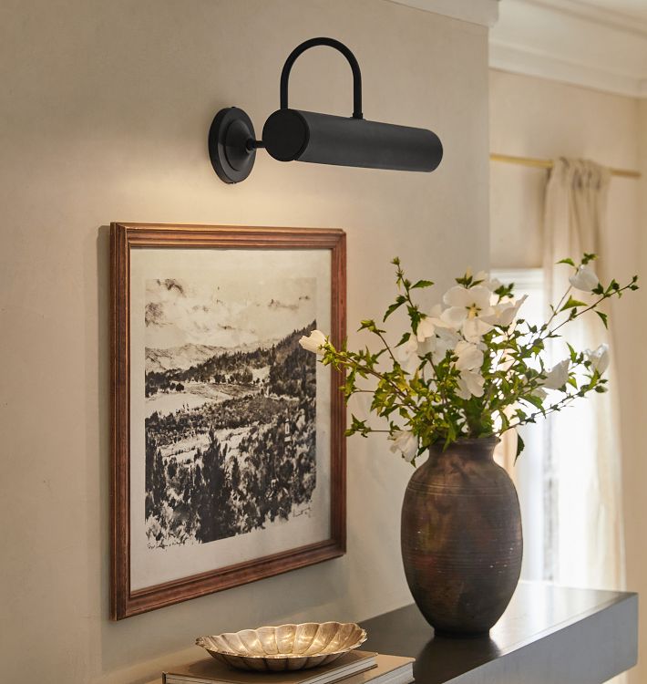 Regis Picture Light | Rejuvenation