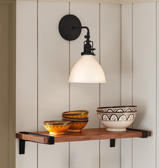 Fairview Traditional Single Sconce | Rejuvenation