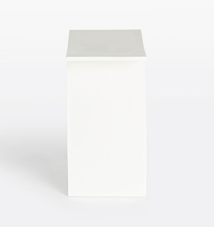 Ovale Solid Surface Stool | Rejuvenation