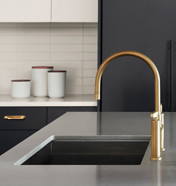 Blair Lever Handle Kitchen Faucet | Rejuvenation