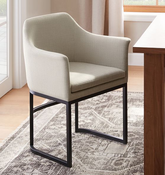 Viirgil Arm Chair | Rejuvenation