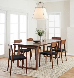 Aldercrest Extendable Rectangular Table | Rejuvenation